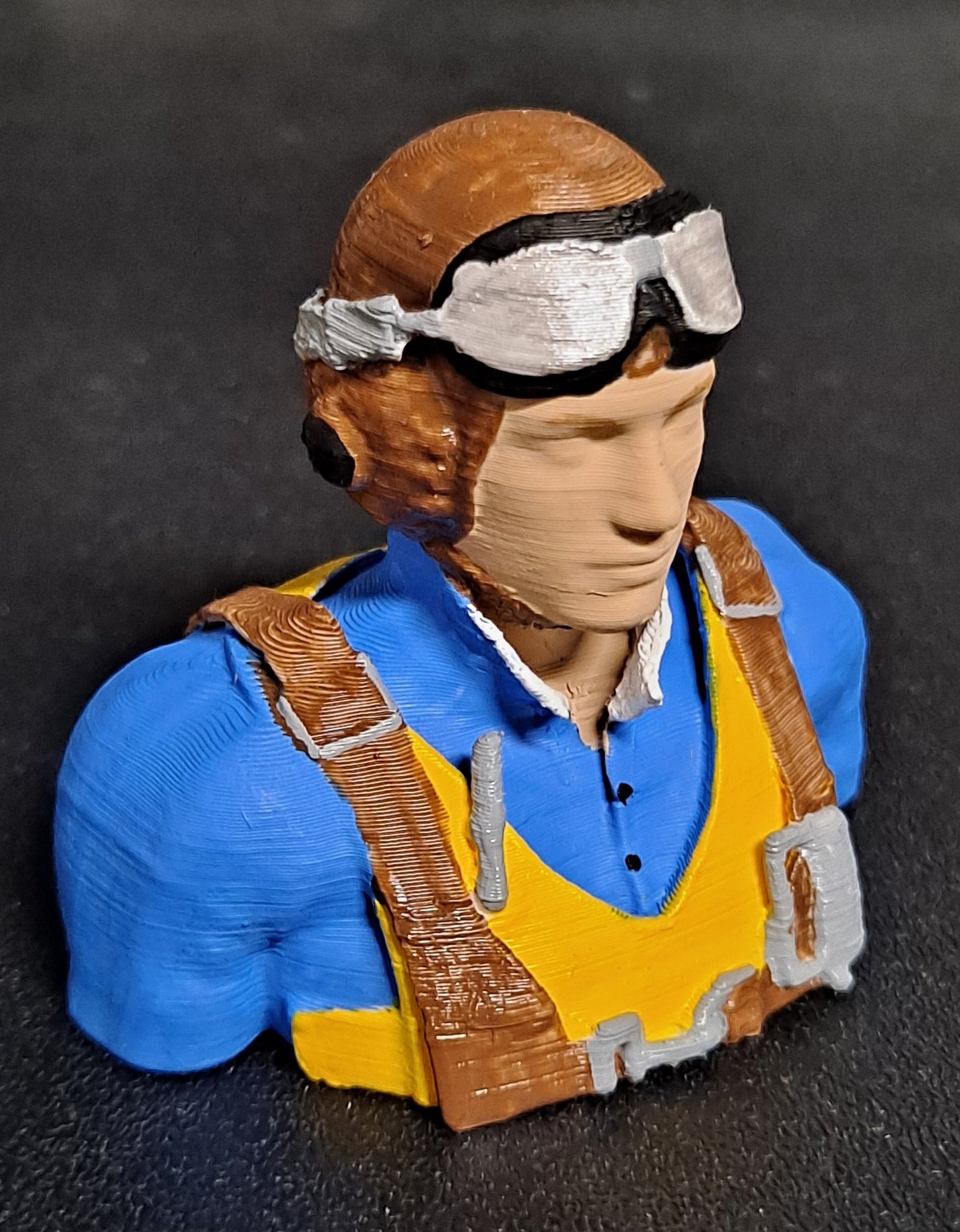 3D-printed pilot bust (custom scaled sizes available) – RABIDMODELS.COM