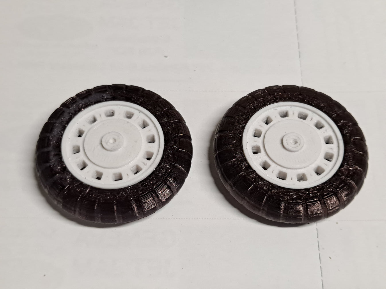 3D-printed Wheels and Accessories for the Fun Scale Models Ju87 STUKA ...